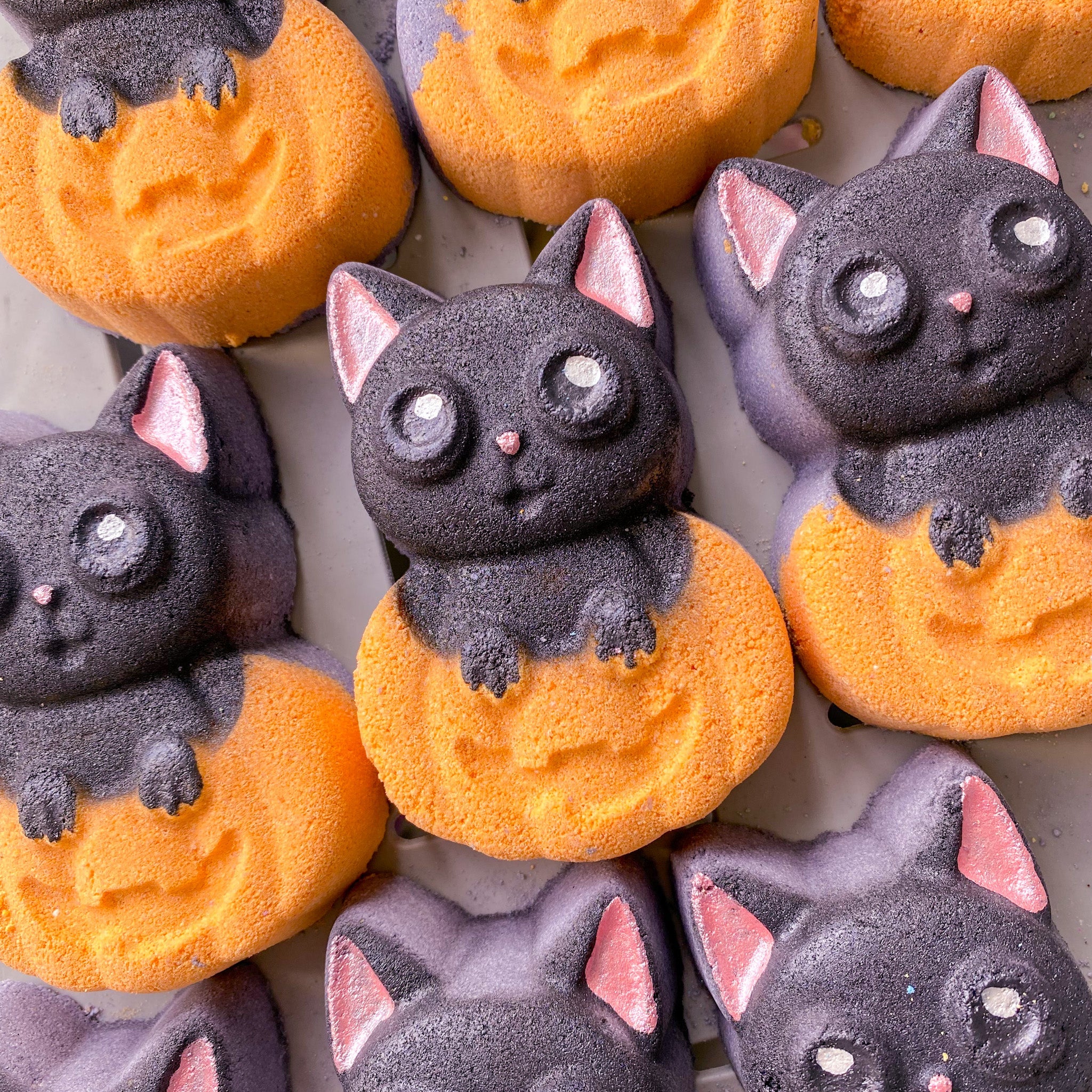 Pumpkin Cat Bath Bomb – Boomf